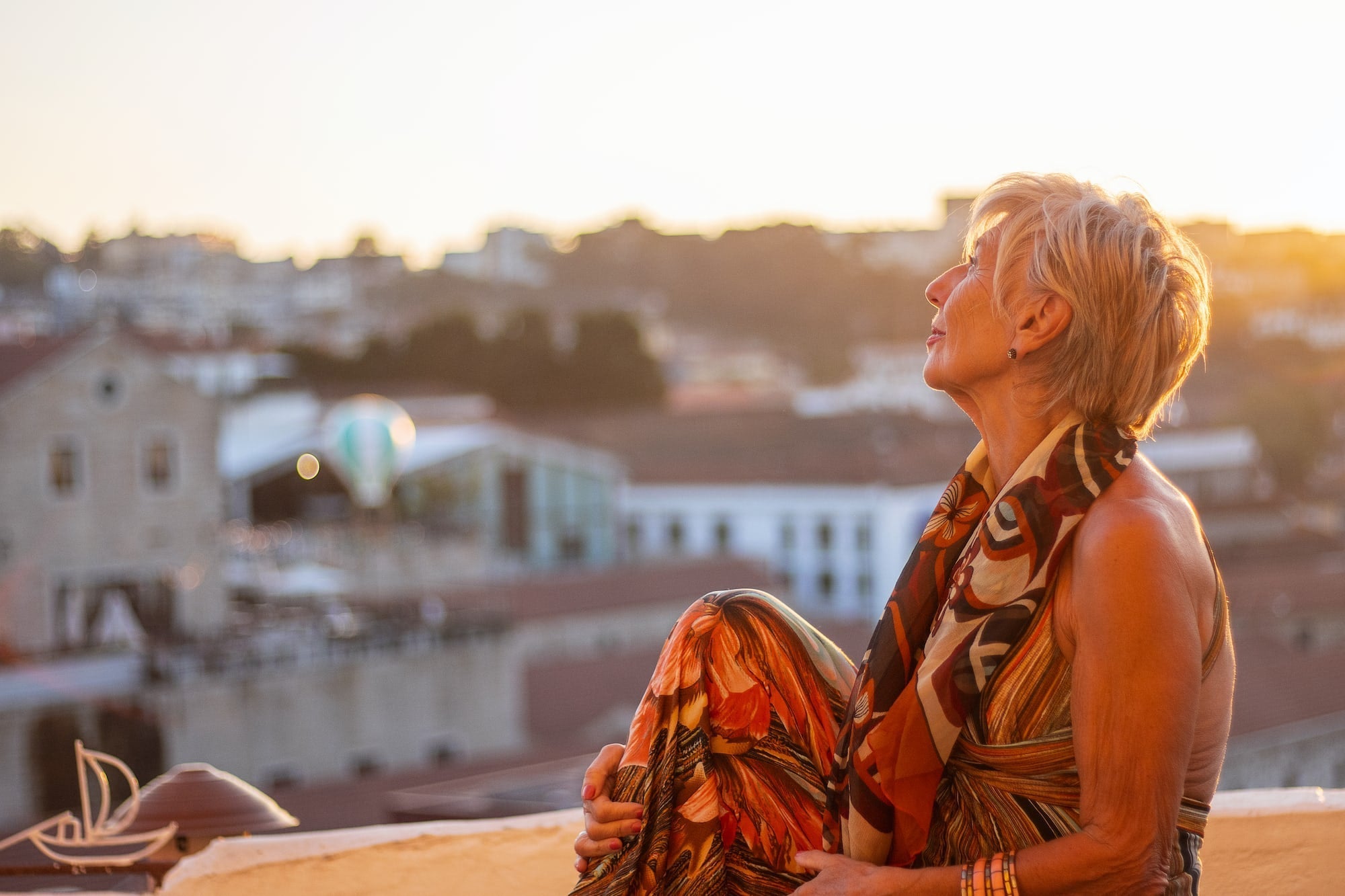 What Determines Hair Loss: Unraveling the Factors Behind Thinning Stra ...
